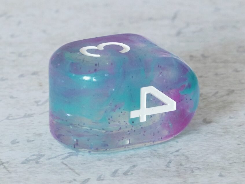 Different d4 shapes and where to buy them – Critical Fail 🎲