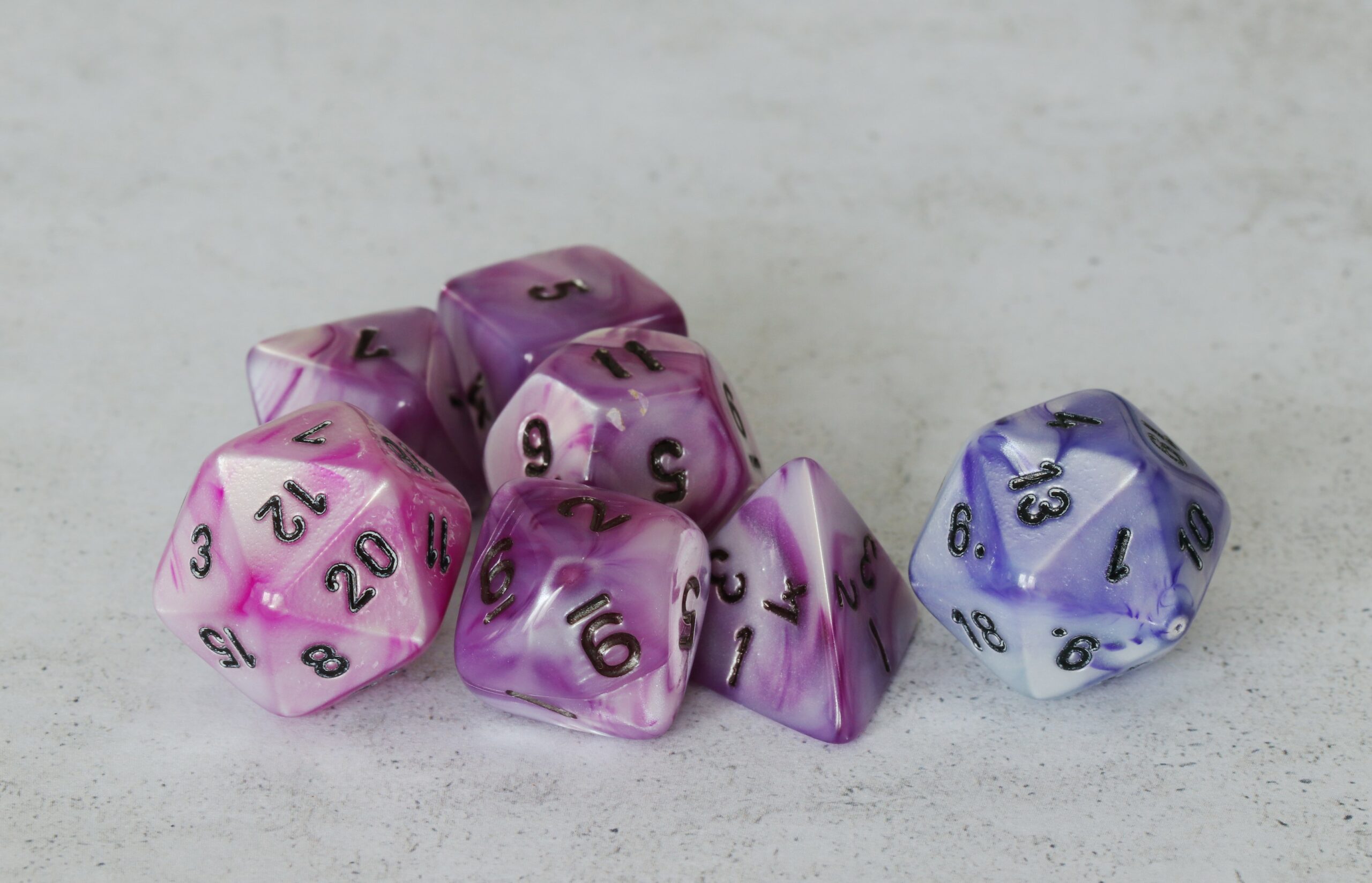 Oddball Dice #7 – Random Rarities – Critical Fail 🎲